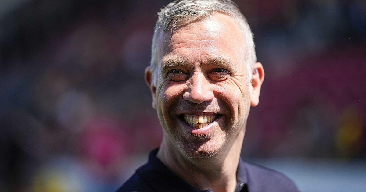 Zo rekende GA Eagles-trainer René Hake af met zijn criticasters (en ...