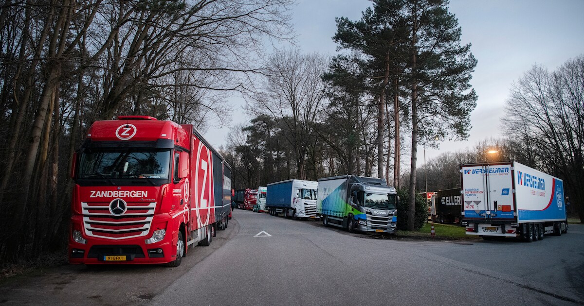 Eigenaar wegrestaurant bij Apeldoorn pikt parkeerverbod niet: ‘Nog vijf ...