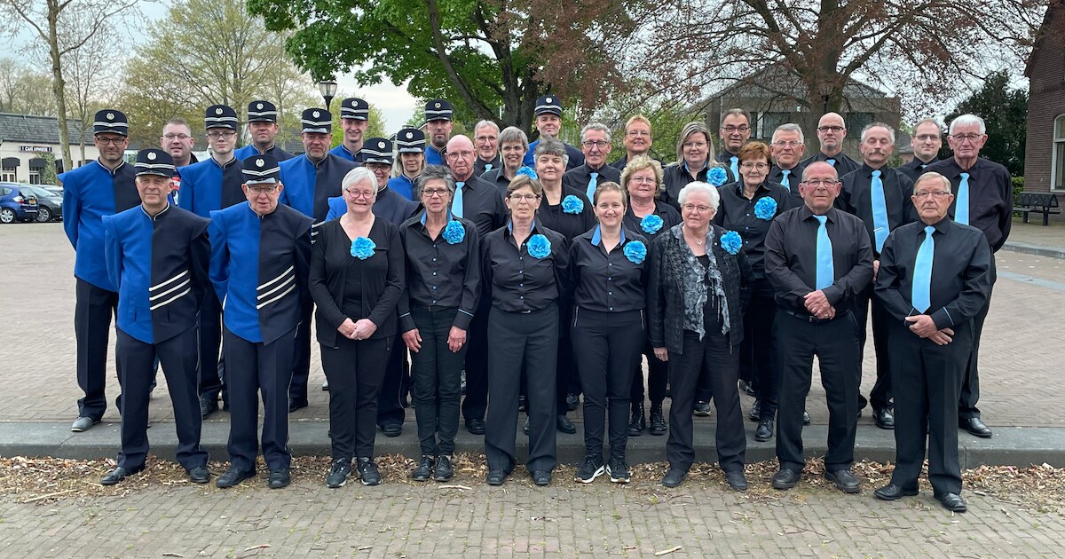 Fanfare in Heeten viert alsnog 100-jarig bestaan | Raalte | De Stentor.nl