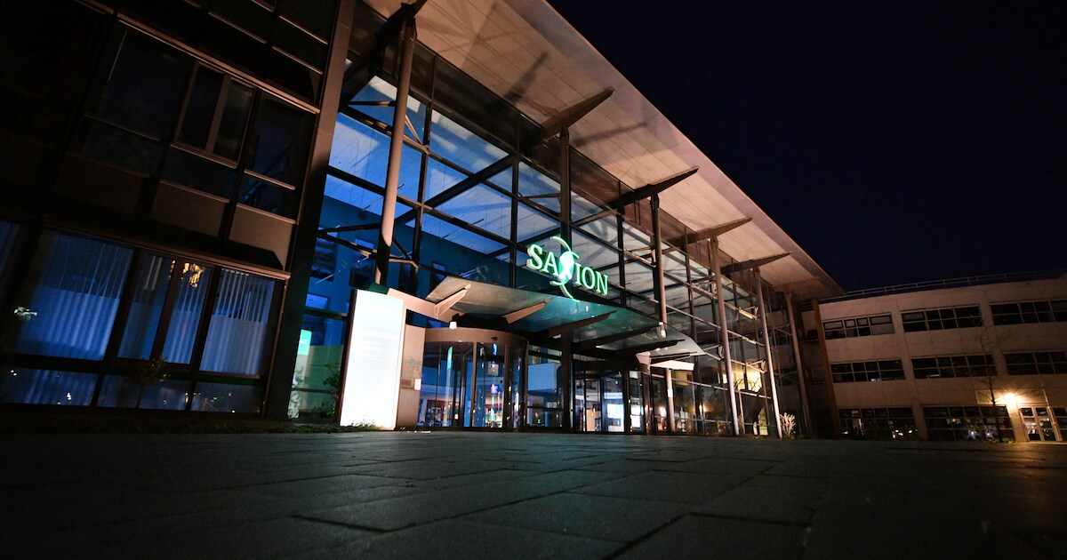 Bijna 60 miljoen op de bank, toch moet Saxion bezuinigen. Rara hoe kan ...