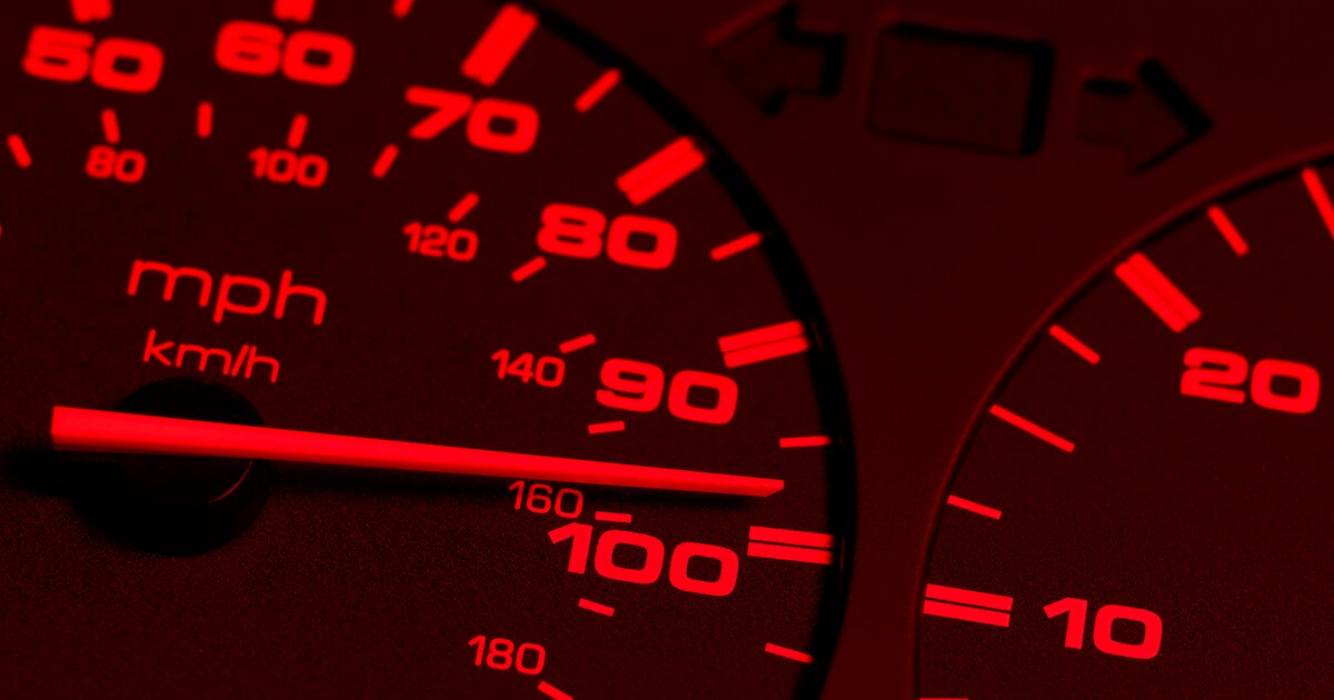 Man rijdt veel te hard op A28 tussen Staphorst en Zwolle om vrouw naar ...