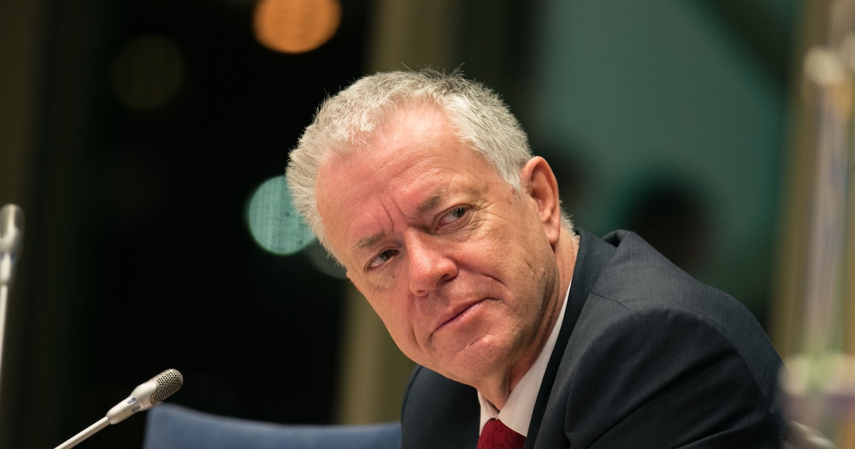 Leen Verbeek (68) kondigt afscheid aan als commissaris van de Koning in ...