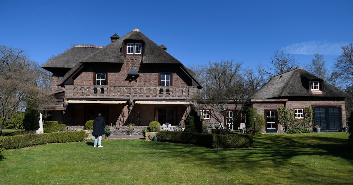 Broers geven rondleiding door villa van bijna 2 miljoen: ‘Vertel mij ...