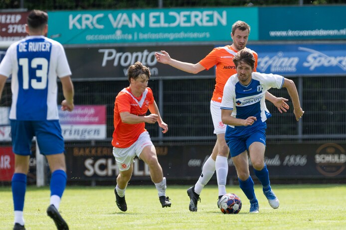 Staphorst mag blijven dromen van promotie, Heino in slotminuut ...