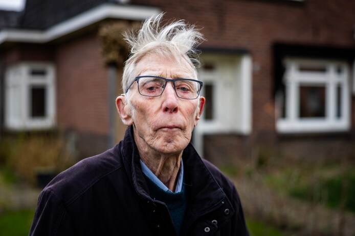 80 jaar Bevrijding | ‘De grond lag bezaaid met kogels, munitiedozen en ...