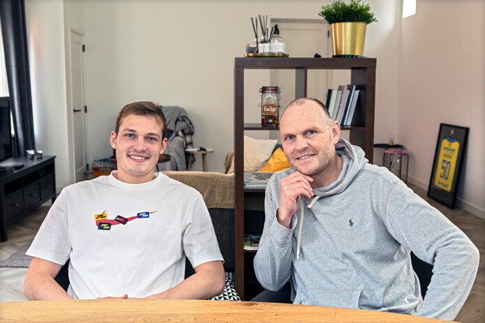 Bijzonder debuut voor Thijs Oosting bij PEC Zwolle: ‘Hij is een van ...