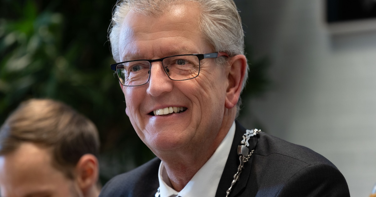 Dit wordt (mogelijk lang) de tijdelijke burgemeester van Twenterand ...