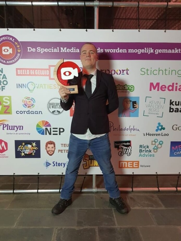 Streamer René Brul uit Apeldoorn wint Special Media Award ‘Ik viel ...