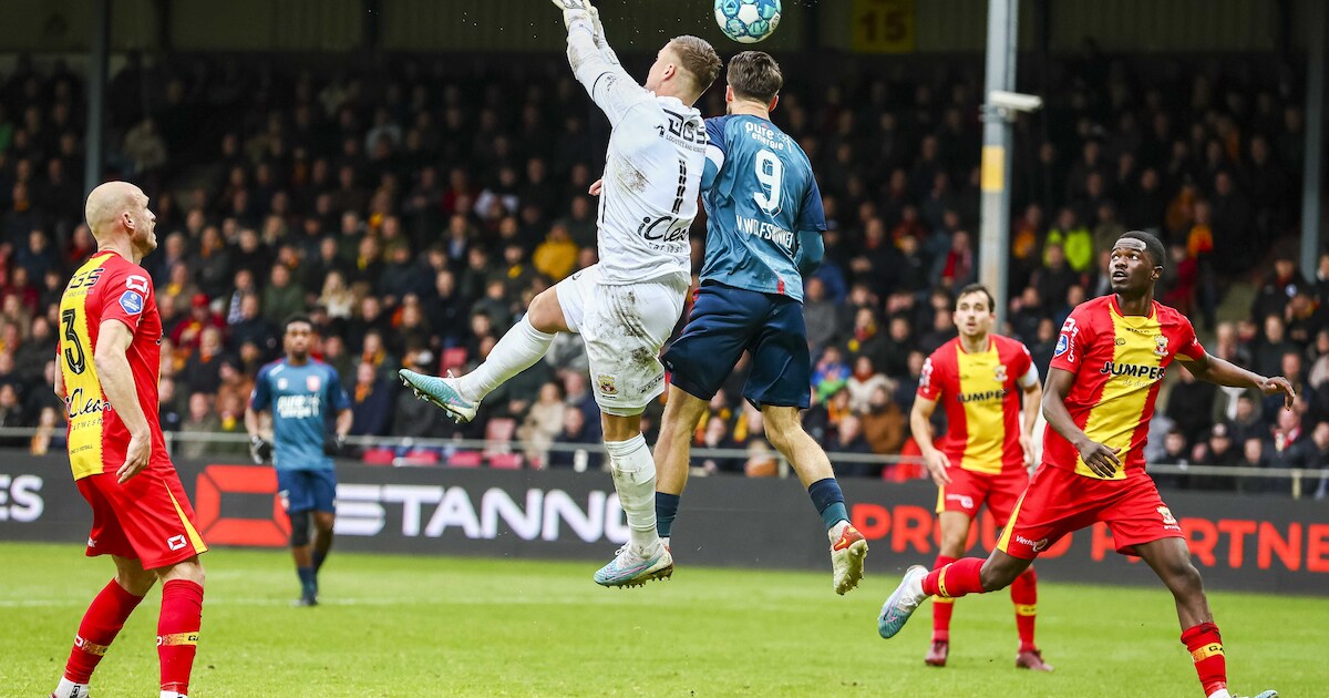 Doelman De Lange houdt weer de nul in thuisduel en zet belangrijke stap ...