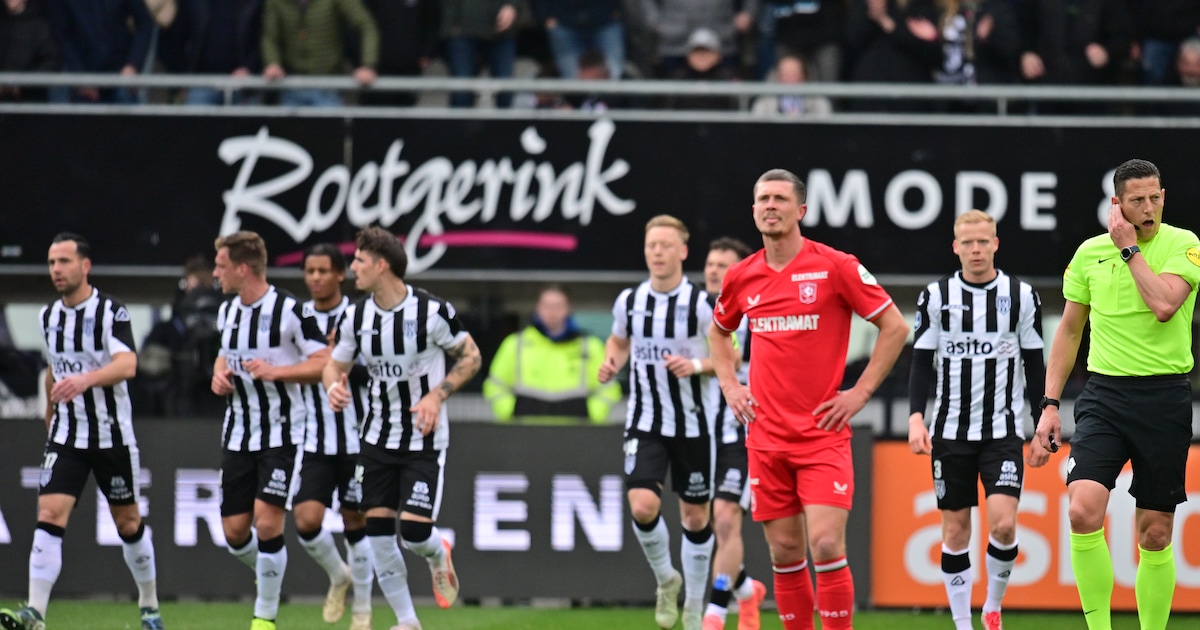 Hoe dan? FC Twente weet maar niet te winnen in Almelo: ‘Het is de tijd ...