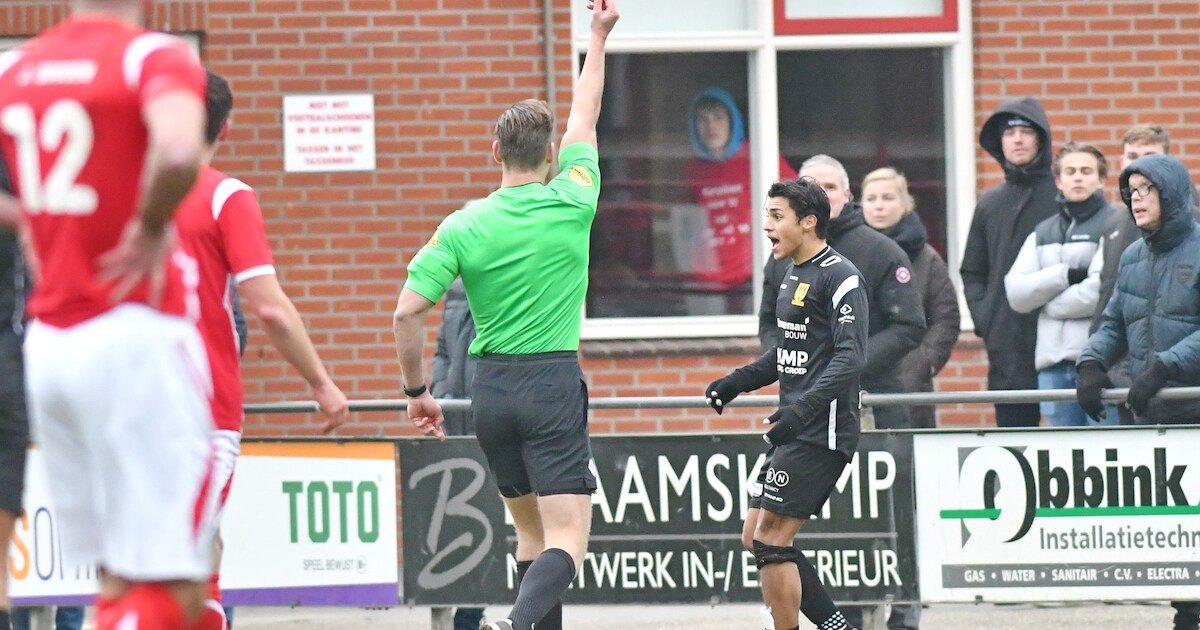 Kromkamp ziet cruciaal moment vlak voor rust de wedstrijd verpesten ...