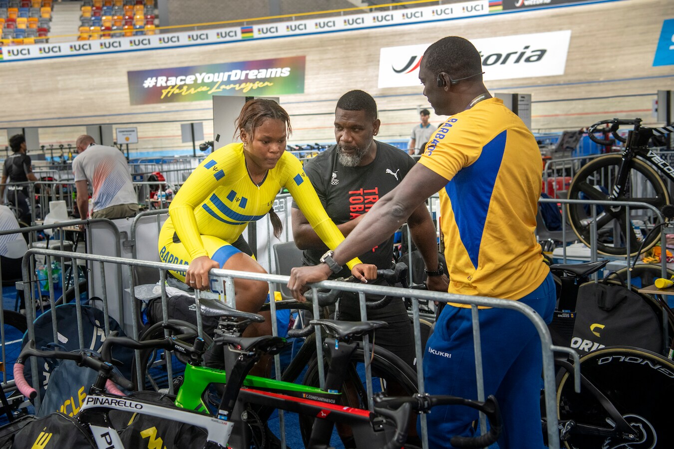 Arielle (16) uit Barbados kijkt haar ogen uit op WK in Apeldoorn, maar ...