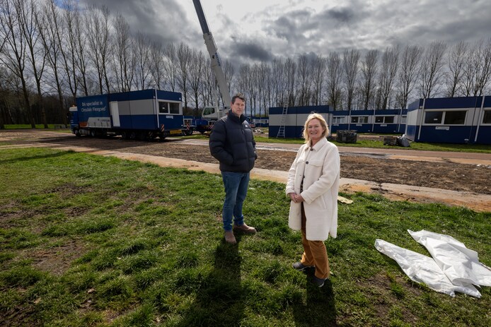 Noodopvang in Biddinghuizen leeg en verlaten: ‘We waren wéér de ...