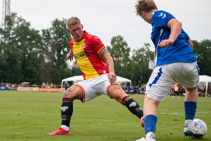 Bij het eerste oefenduel van Go Ahead Eagles gaat het niet alleen om de ...