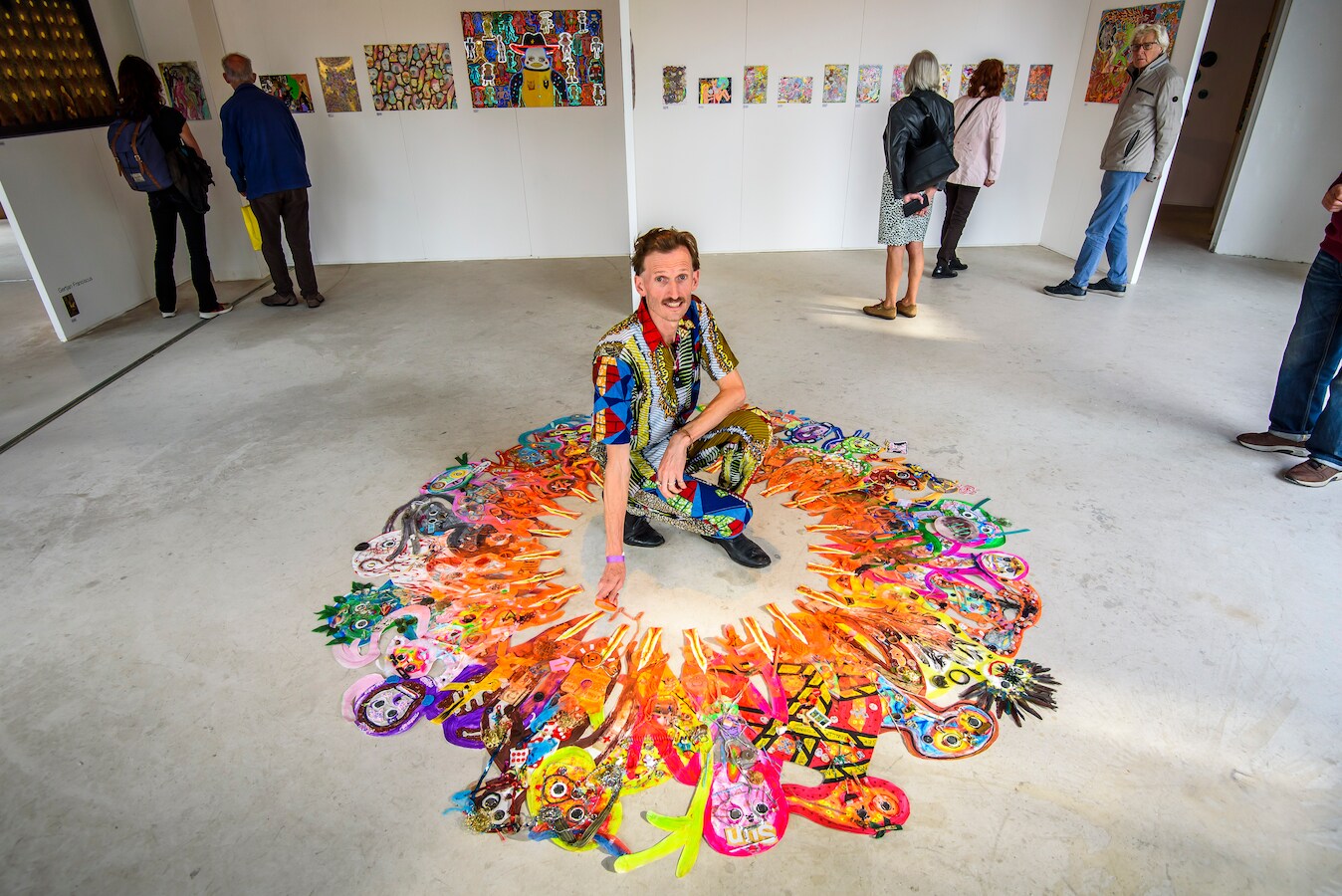 Pareltjes spotten tijdens Art Brut Biënnale: 150 kunstenaars, meer dan ...