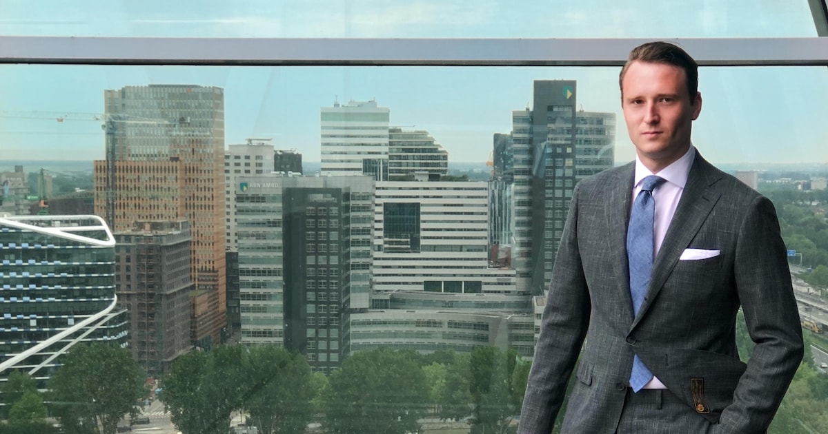 Machiel Gosschalk (27) maakt rap carrière op de Zuidas, maar blijft ...