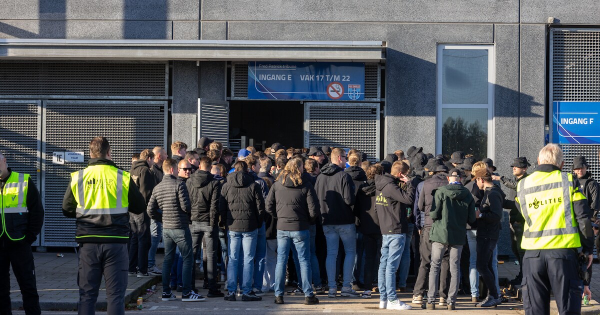 Ondanks app-perikelen goede sfeer in Zwolle vooraf aan IJsselderby ...