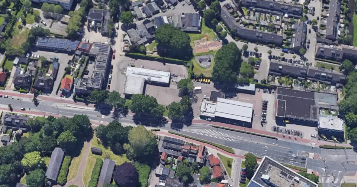 In gesprek over nieuwe woningen op Shell-locatie aan Hogeweg in ...