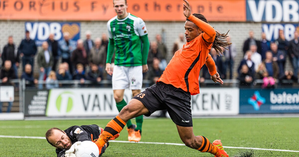Manuel Hoogewoning maakt van zijn terugkeer bij Sparta Nijkerk tóch een ...