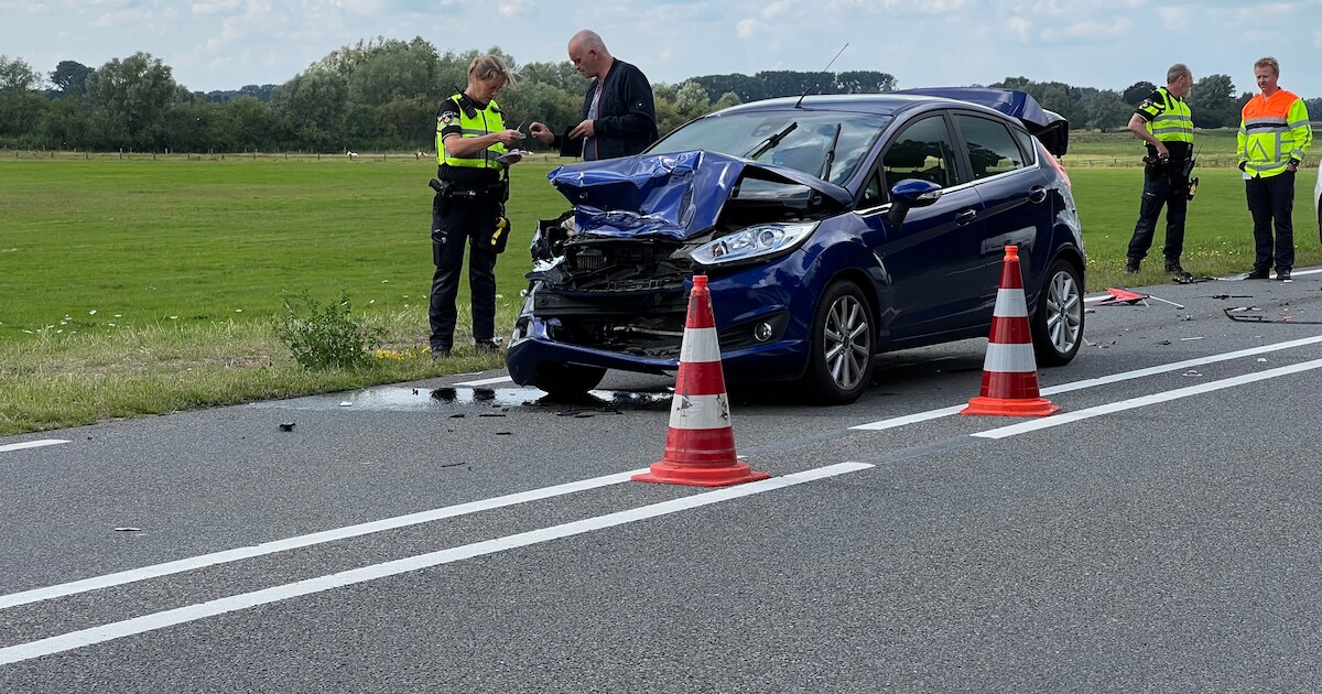 Flinke schade bij kop-staartbotsing tussen Deventer en Olst, maar ...
