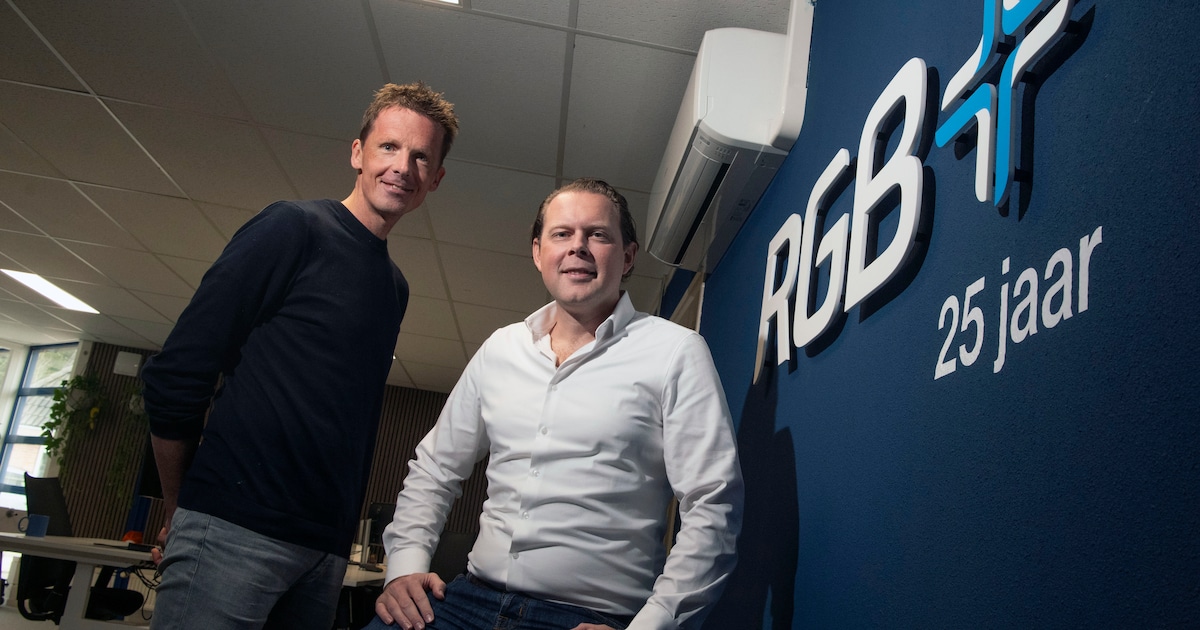 Remco (47) uit Raalte begon zijn bedrijf ooit op een zolderkamer, nu ...