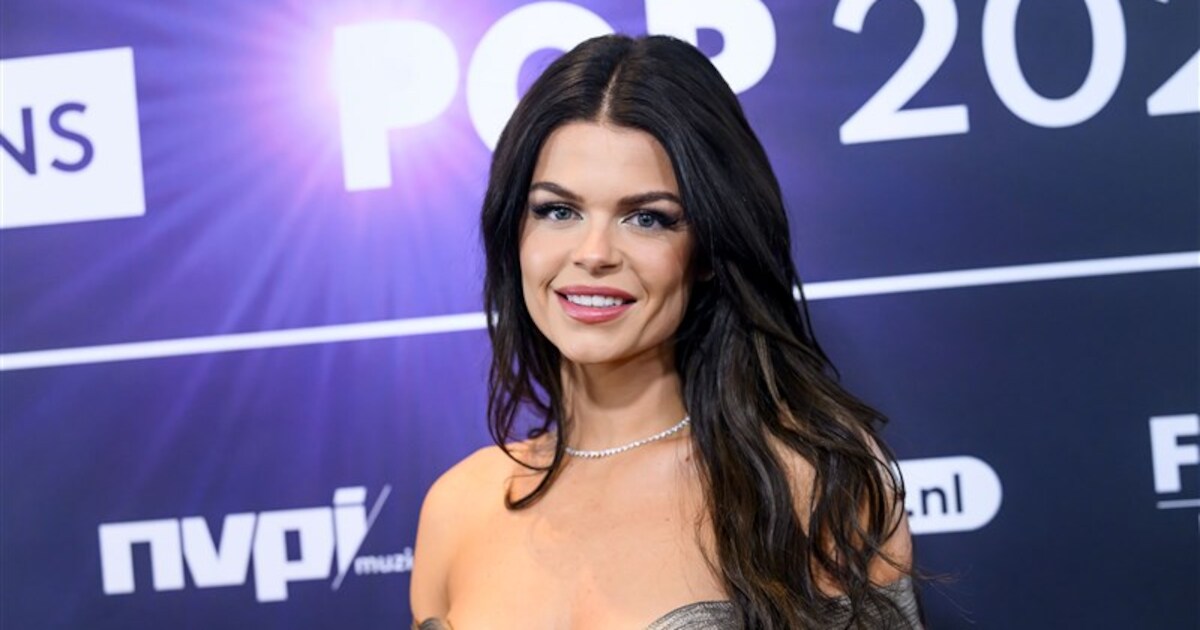 Davina Michelle staat in voorprogramma concert Robbie Williams | Show ...