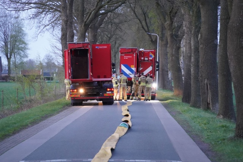 Oorzaak brand afvalhout niet meer te achterhalen: ‘Brandweer rolt 2 ...