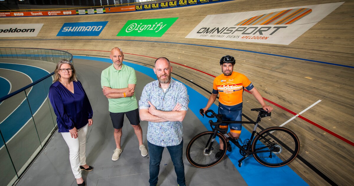 Clinic baanwielrennen in Apeldoorn voor strijd tegen dodelijke ziekte ...