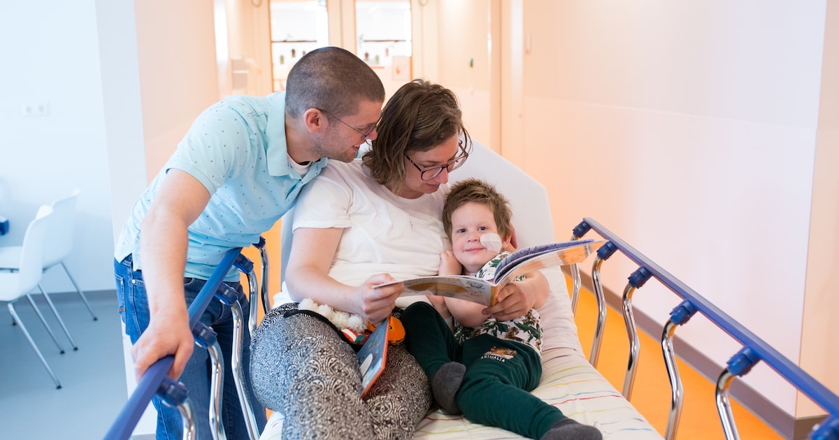 Hesters zoontje (4) is na twee jaar slopende behandelingen kankervrij ...