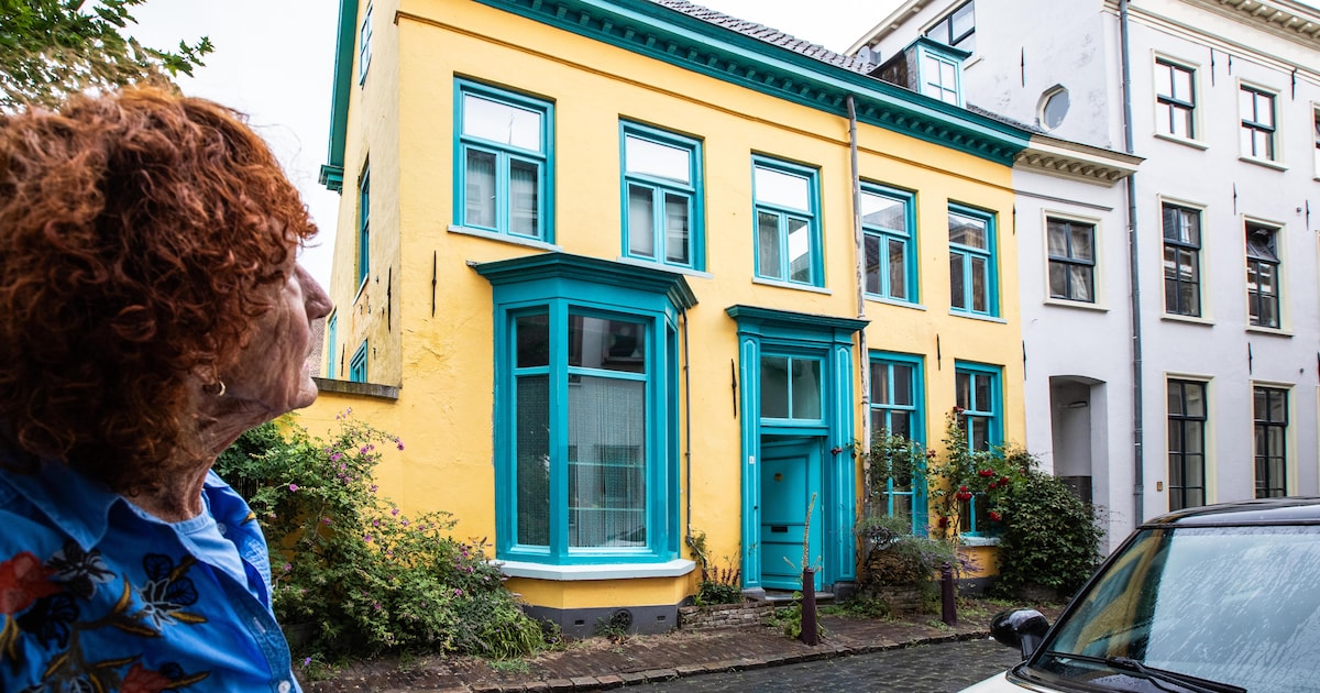 Het huis van Marijke (80) is geel en turquoise, maar hoe lang nog ...