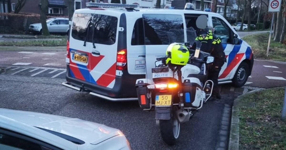 Hardleerse hardrijder (26) valt wéér door de mand en wordt opgepakt in ...