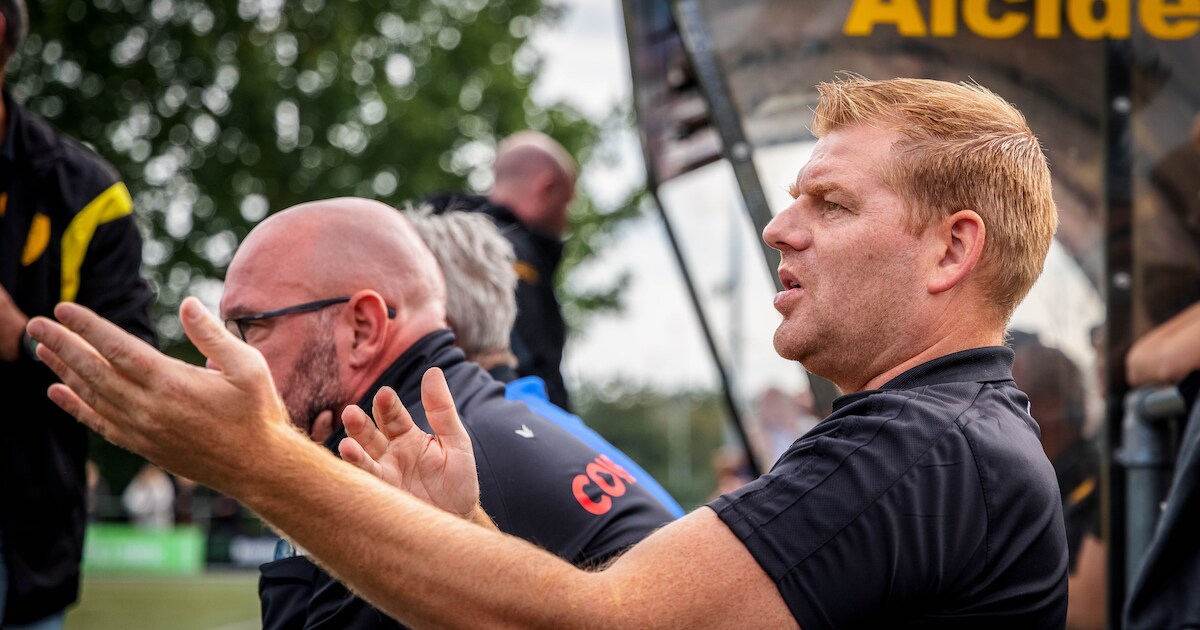 Alcides kan na vrolijke afloop van de strijd tegen degradatie verder ...