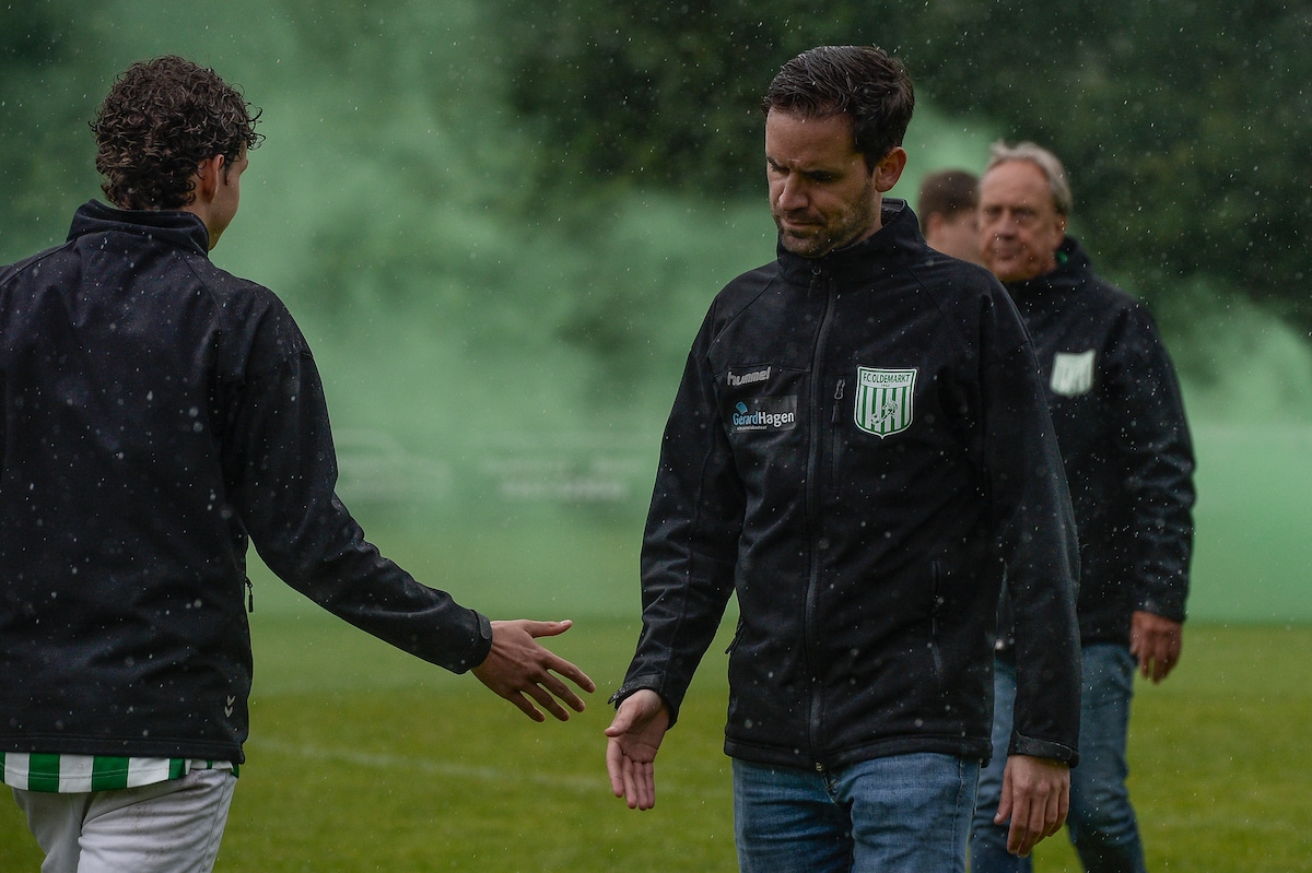 Wismeijer langer bij USV • Eshuis nieuwe trainer Haarle • Piksen volgt ...