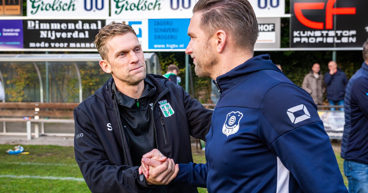 Dankzij Roy Seinen wint trainer Stef Lamberink met Gramsbergen de broederstrijd tegen Job ...