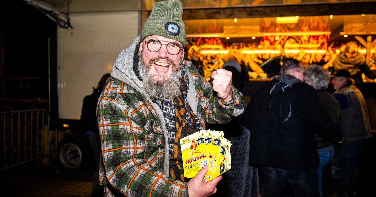 Danny staat 9 uur in de rij voor een kaartje voor Normaal in Dalfsen ...