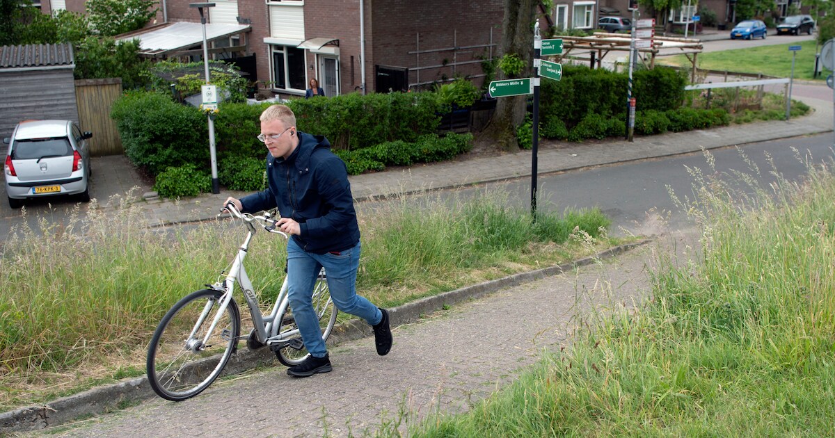 Fietsers vaak de weg kwijt tussen Olst en Deventer; plaatsing nieuwe ...