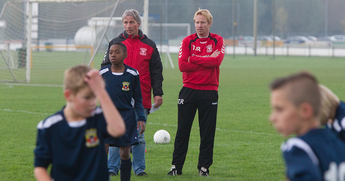 Toine Rorije per direct weg als trainer bij GA Eagles | GA Eagles ...