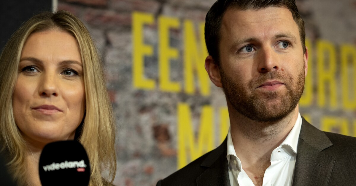 Kelly staat stil bij gemis van vader Peter R. De Vries: ‘Nooit meer tot ...