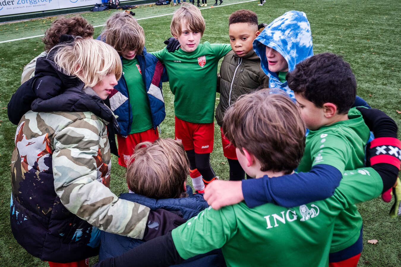 Jeugdtrainer Thijs Zonneveld: ‘Ik krijg weer tranen in mijn ogen als ik ...