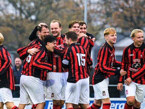 Eerst een periodetitel met GFC, daarna is BN’er Daan Zwierink op tv in ...