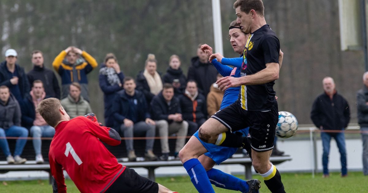 Nieuwe generatie klopt op de deur bij door blessures geteisterd Nagele ...