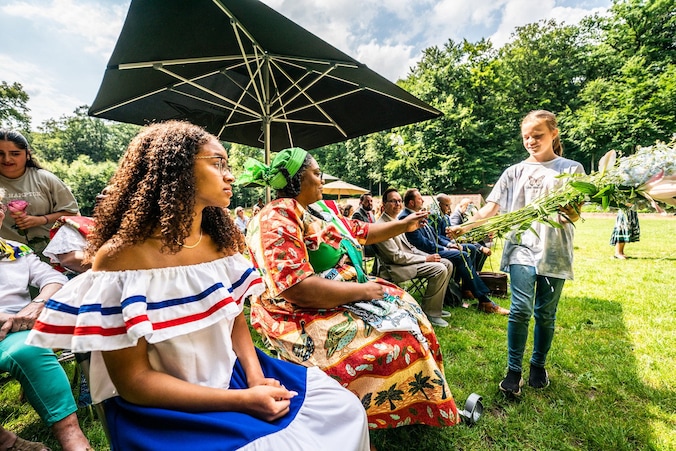Feesten en herdenken: dit is er te doen tijdens Keti Koti in Arnhem ...