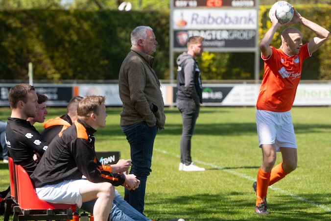 Verbeek aan de slag bij WWNA • De Groot door in Terwolde • Zegerius ...