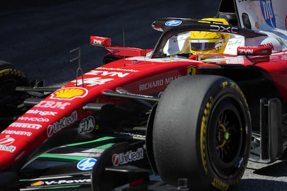 LIVE Formule 1 | Max Verstappen in niemandsland in eindfase race, Lewis ...
