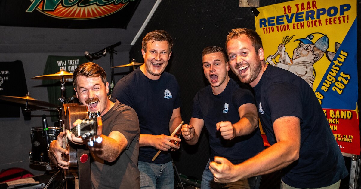 Dit feestje begon stiekem in een bos... omdat de weg was afgesloten ...