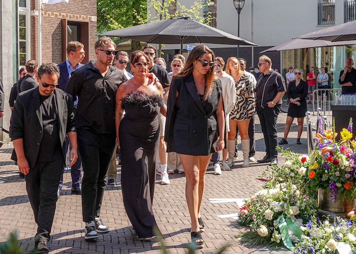 Zelfs bij afscheid Jonnie Boer is alles tot in puntjes geregeld: ‘Laten ...