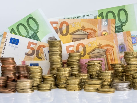 Nunspeet houdt miljoenen euro’s over, maar dat is geen reden om de vlag ...