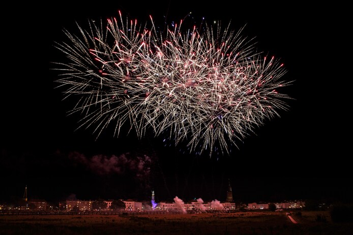 Geen alternatief mogelijk voor veelbesproken grote vuurwerkshow tijdens kermis Zutphen, wat nu ...