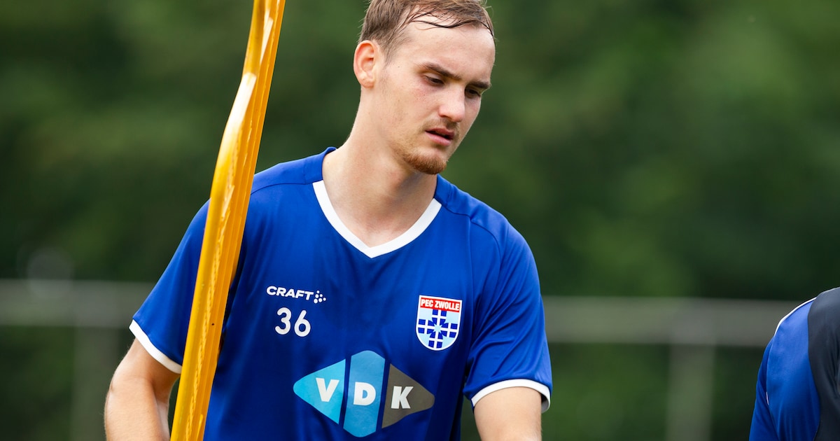 Hoe Thomas Beelen (22) bij PEC Zwolle in een jaar tijd van bijna weggestuurde speler een gewild ...