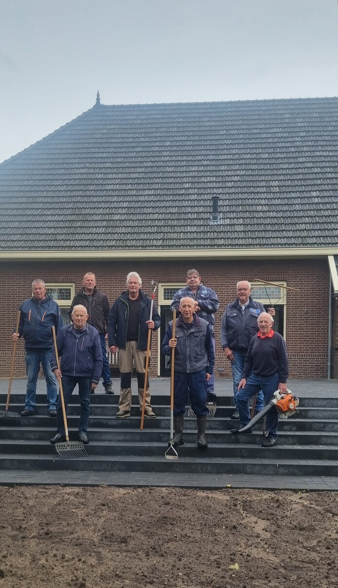 Cheque van 3829,87 euro voor Oriolus in Winterswijk en finaleticket ...